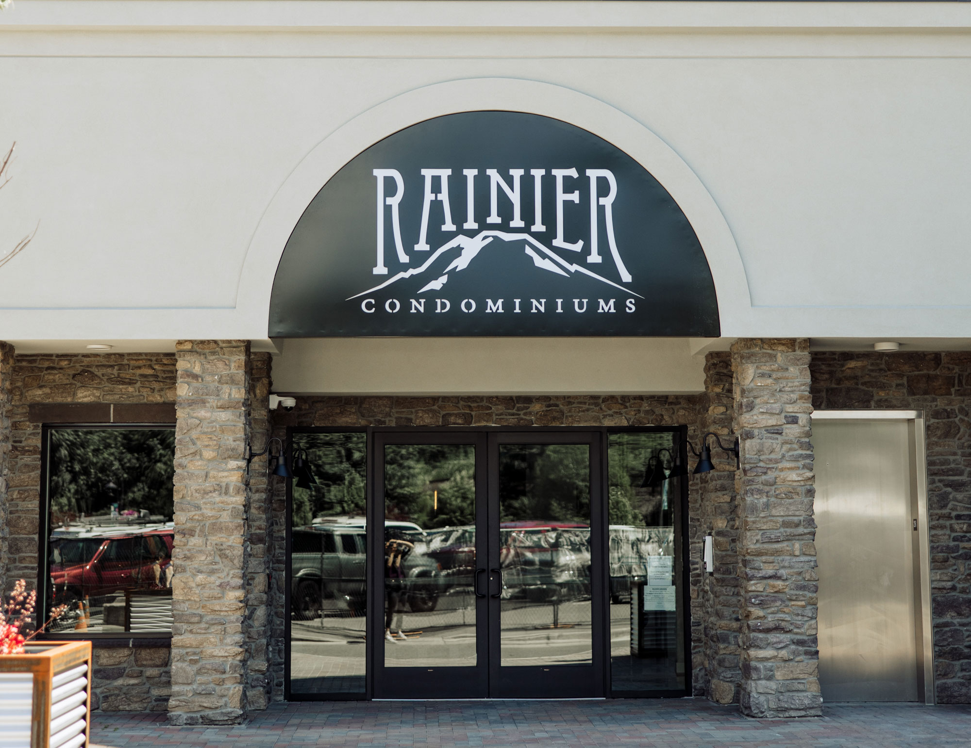 Point Ruston - Rainier Condos - TAS Contract